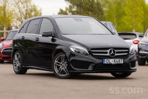 Black Mercedes-Benz B 200 2018 in Riga, with an engine capacity of 2.20 L and mileage of 0 thousand km for 10550 €, photo 4 on AUTOMOTO.COM.LV