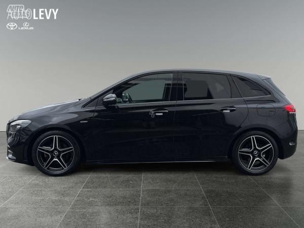 Melns Mercedes-Benz B 200 2022 Kauņa, ar dzinēja tilpumu 2.00 L un nobraukumu 45 tūkst. km par 31546 €, foto 3 vietnē AUTOMOTO.COM.LV