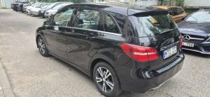 Black Mercedes-Benz B 200 2016 in Vilnius, with an engine capacity of 1.60 L and mileage of 114 thousand km for 10880 €, photo 4 on AUTOMOTO.COM.LV