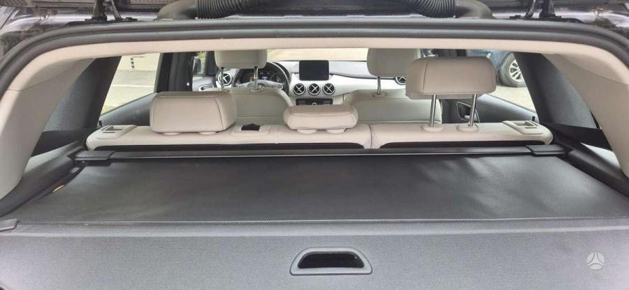 Black Mercedes-Benz B 200 2016 in Vilnius, with an engine capacity of 1.60 L and mileage of 114 thousand km for 10880 €, photo 11 on AUTOMOTO.COM.LV