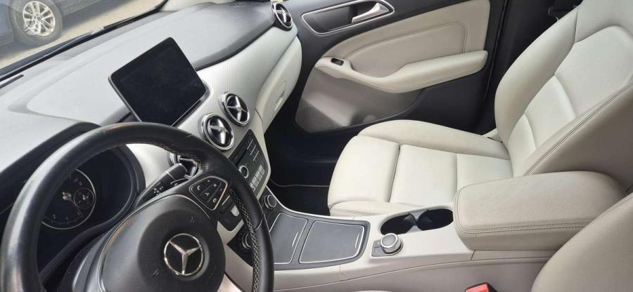 Black Mercedes-Benz B 200 2016 in Vilnius, with an engine capacity of 1.60 L and mileage of 114 thousand km for 10880 €, photo 14 on AUTOMOTO.COM.LV