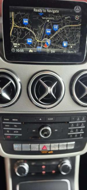 Black Mercedes-Benz B 200 2016 in Vilnius, with an engine capacity of 1.60 L and mileage of 114 thousand km for 10880 €, photo 20 on AUTOMOTO.COM.LV