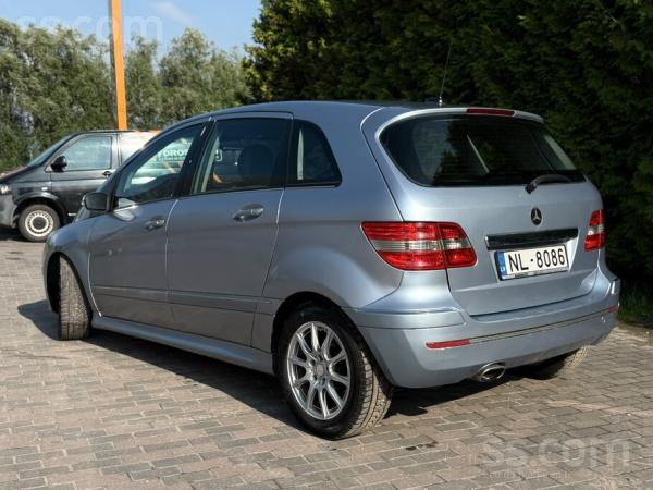 Синий Мерседес Б 200 2005 в Бауска, объемом двигателя 2.00 л и пробегом 0 тыс. км за 1580 €, фото 2 на AUTOMOTO.COM.LV