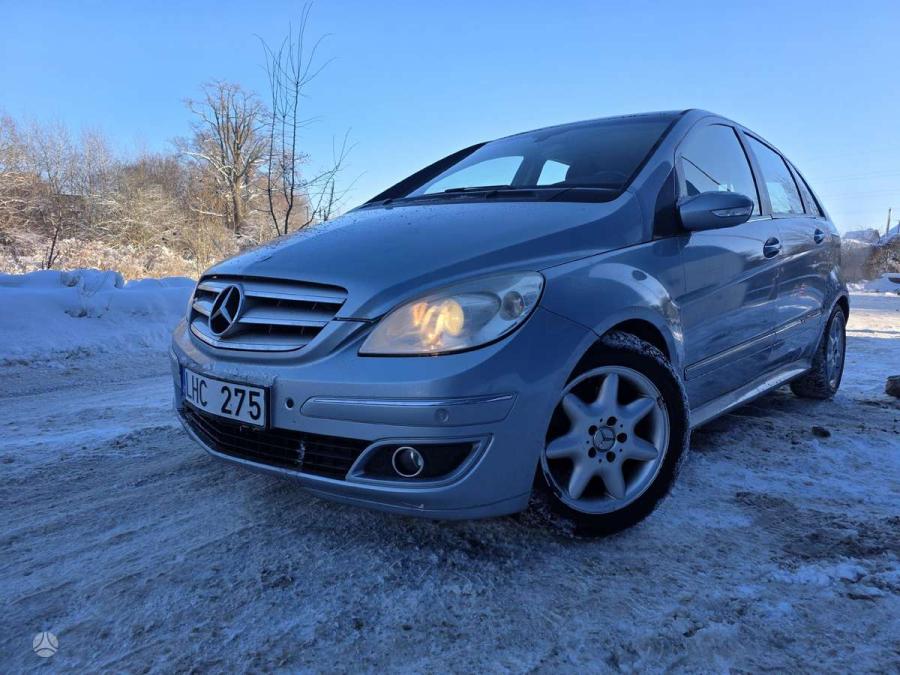 Blue Mercedes-Benz B 200 2006 in Vilnius, with an engine capacity of 1.99 L and mileage of 350 thousand km for 2550 €, photo 1 on AUTOMOTO.COM.LV