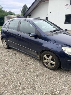 Blue Mercedes-Benz B 200 2007 in Birstonas, with an engine capacity of 1.99 L and mileage of 391 thousand km for 600 €, photo 5 on AUTOMOTO.COM.LV