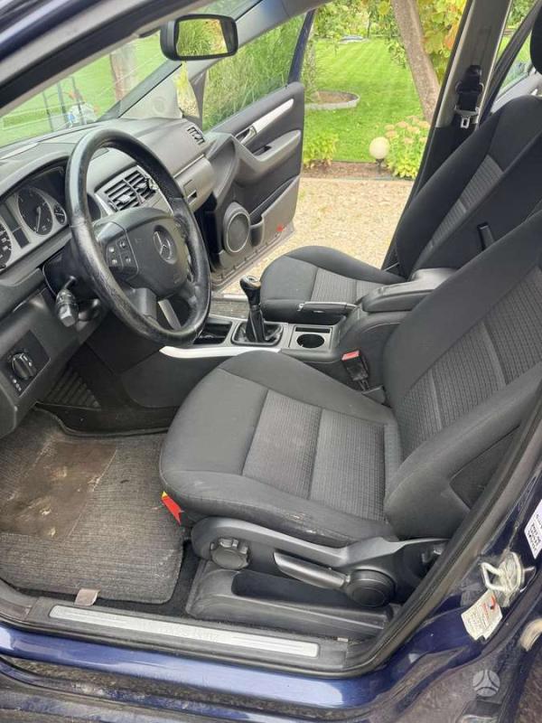 Blue Mercedes-Benz B 200 2007 in Birstonas, with an engine capacity of 1.99 L and mileage of 391 thousand km for 600 €, photo 9 on AUTOMOTO.COM.LV