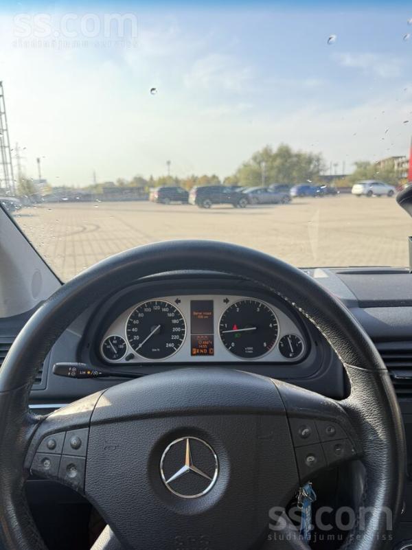 Blue Mercedes-Benz B 200 2007 in Riga, with an engine capacity of 2.00 L and mileage of 243 thousand km for 1500 €, photo 10 on AUTOMOTO.COM.LV