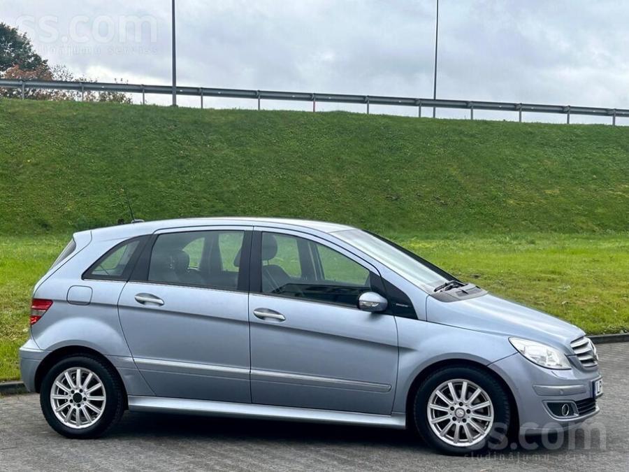 Zils Mercedes-Benz B 200 2007 Rīga, ar dzinēja tilpumu 2.00 L un nobraukumu 243 tūkst. km par 1850 €, foto 4 vietnē AUTOMOTO.COM.LV