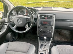 Zils Mercedes-Benz B 200 2007 Rīga, ar dzinēja tilpumu 2.00 L un nobraukumu 243 tūkst. km par 1850 €, foto 9 vietnē AUTOMOTO.COM.LV