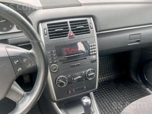 Zils Mercedes-Benz B 200 2007 Rīga, ar dzinēja tilpumu 2.00 L un nobraukumu 243 tūkst. km par 1850 €, foto 13 vietnē AUTOMOTO.COM.LV