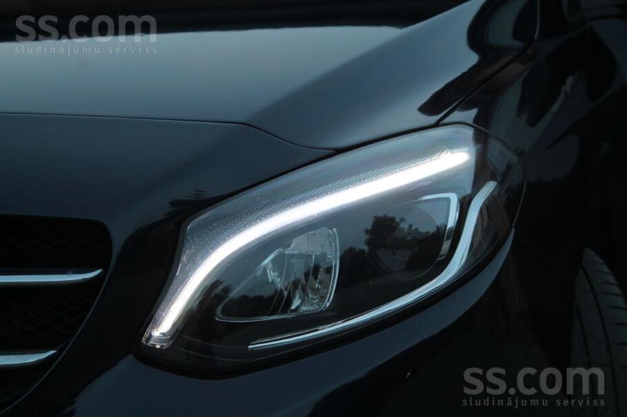 Zils Mercedes-Benz B 200 2016 Ogre, ar dzinēja tilpumu 2.20 L un nobraukumu 196 tūkst. km par 9990 €, foto 24 vietnē AUTOMOTO.COM.LV