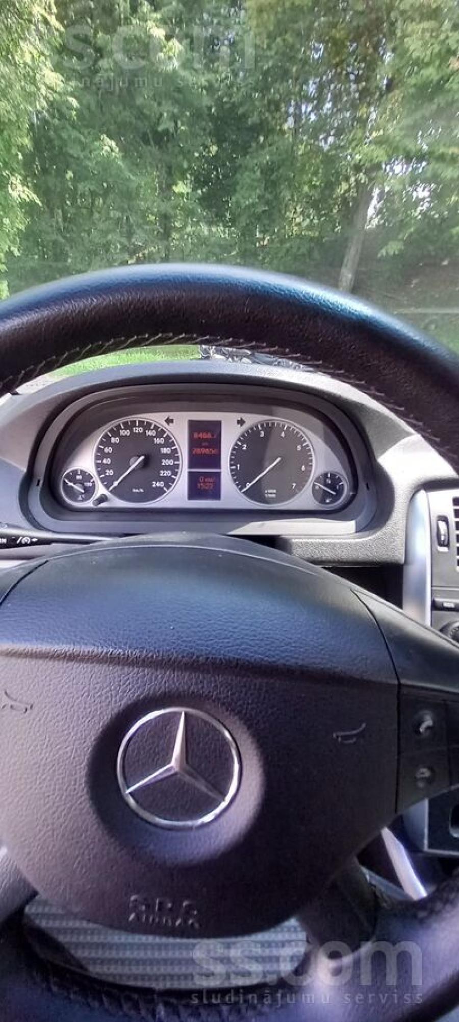 Blue Mercedes-Benz B 200 2007 in Tukums, with an engine capacity of 2.00 L and mileage of 290 thousand km for 1950 €, photo 4 on AUTOMOTO.COM.LV