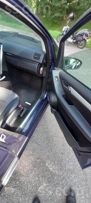 Blue Mercedes-Benz B 200 2007 in Tukums, with an engine capacity of 2.00 L and mileage of 290 thousand km for 1950 €, photo 6 on AUTOMOTO.COM.LV