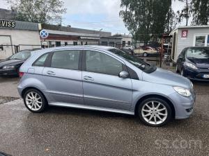 Zils Mercedes-Benz B 200 2007 Rīga, ar dzinēja tilpumu 2.00 L un nobraukumu 0 tūkst. km par 2790 €, foto 6 vietnē AUTOMOTO.COM.LV