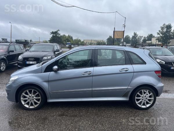 Blue Mercedes-Benz B 200 2007 in Riga, with an engine capacity of 2.00 L and mileage of 0 thousand km for 2790 €, photo 1 on AUTOMOTO.COM.LV