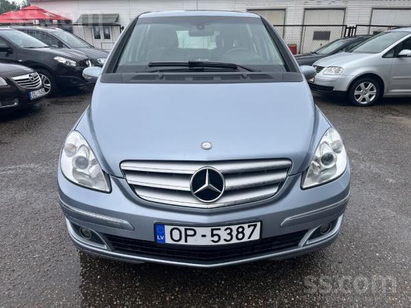 Blue Mercedes-Benz B 200 2007 in Riga, with an engine capacity of 2.00 L and mileage of 0 thousand km for 2790 €, photo 4 on AUTOMOTO.COM.LV