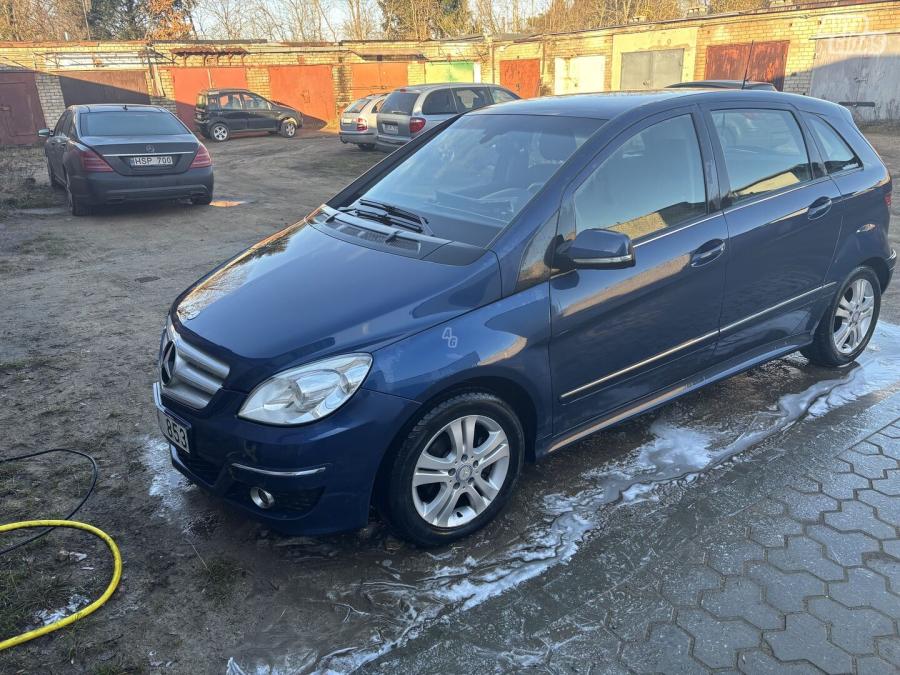 Zils Mercedes-Benz B 200 2008 Viļņa, ar dzinēja tilpumu 2.00 L un nobraukumu 380 tūkst. km par 1350 €, foto 14 vietnē AUTOMOTO.COM.LV