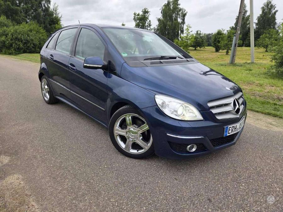 Zils Mercedes-Benz B 200 2008 Kaišiadorys, ar dzinēja tilpumu 1.99 L un nobraukumu 179 tūkst. km par 3550 €, foto 1 vietnē AUTOMOTO.COM.LV
