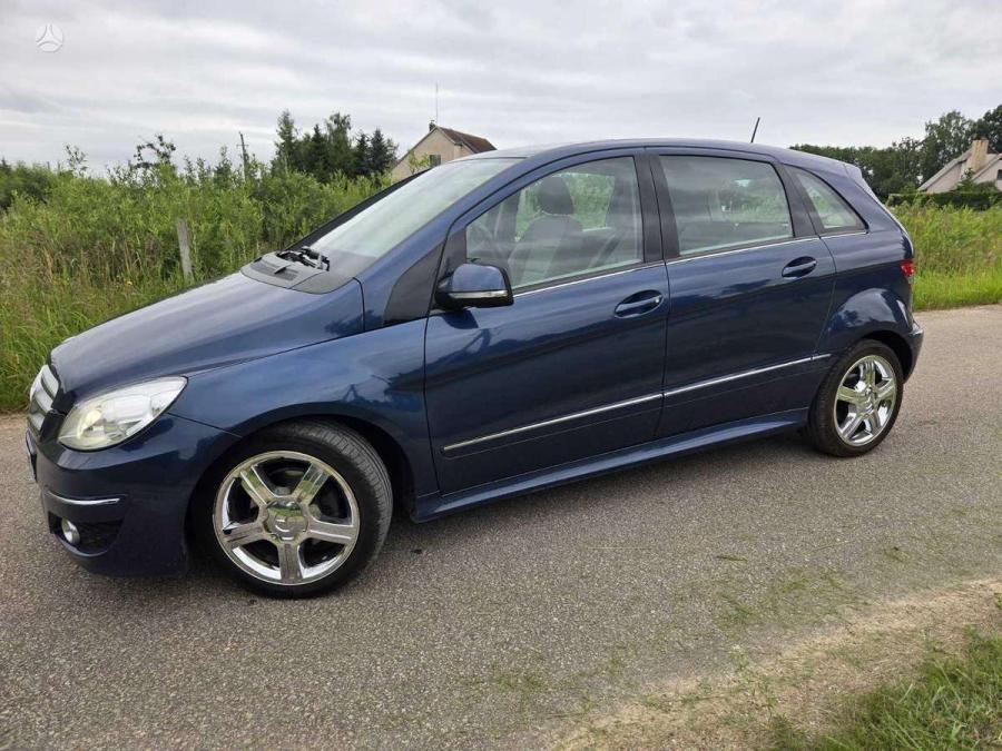 Zils Mercedes-Benz B 200 2008 Kaišiadorys, ar dzinēja tilpumu 1.99 L un nobraukumu 179 tūkst. km par 3550 €, foto 8 vietnē AUTOMOTO.COM.LV