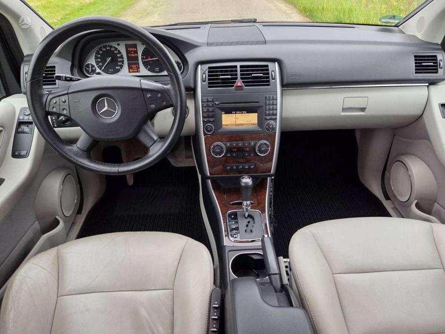 Zils Mercedes-Benz B 200 2008 Kaišiadorys, ar dzinēja tilpumu 1.99 L un nobraukumu 179 tūkst. km par 3550 €, foto 10 vietnē AUTOMOTO.COM.LV