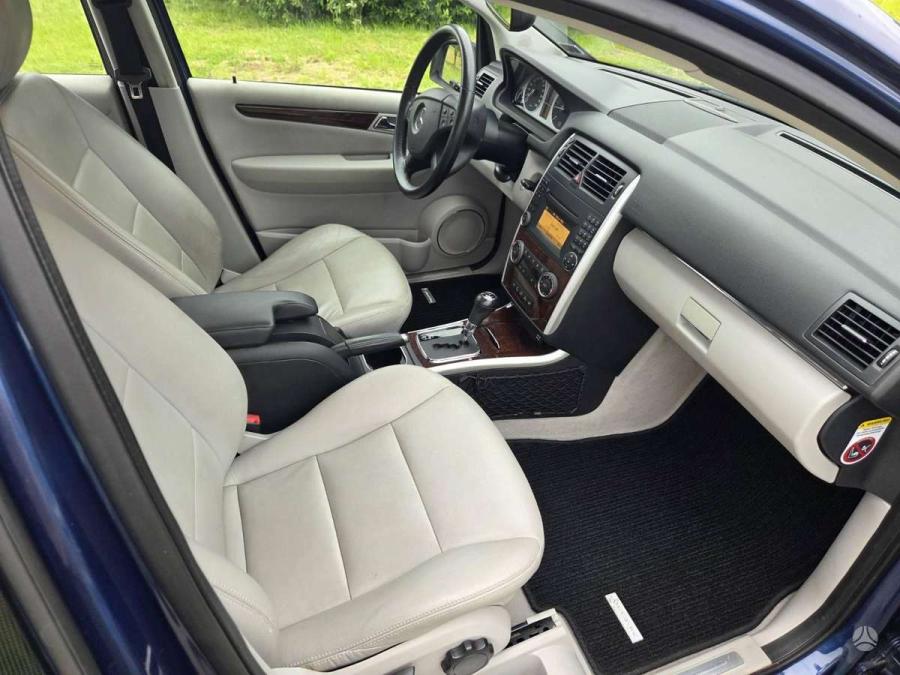 Zils Mercedes-Benz B 200 2008 Kaišiadorys, ar dzinēja tilpumu 1.99 L un nobraukumu 179 tūkst. km par 3550 €, foto 12 vietnē AUTOMOTO.COM.LV