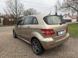 Brūns Mercedes-Benz B 200 2008 Ventspils, ar dzinēja tilpumu 2.00 L un nobraukumu 205 tūkst. km par 3300 €, foto 4 vietnē AUTOMOTO.COM.LV