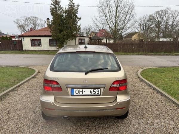 Brown Mercedes-Benz B 200 2008 in Ventspils, with an engine capacity of 2.00 L and mileage of 205 thousand km for 3550 €, photo 5 on AUTOMOTO.COM.LV