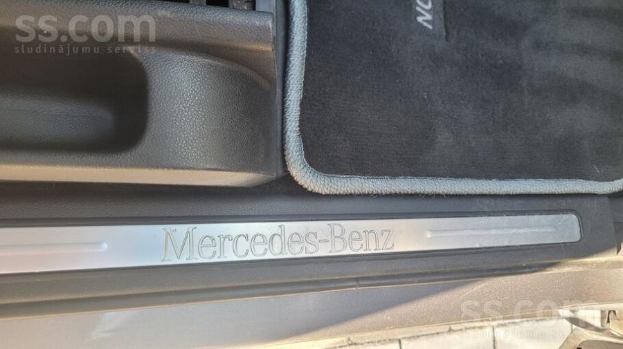 Brown Mercedes-Benz B 200 2009 in Riga, with an engine capacity of 1.90 L and mileage of 252 thousand km for 3100 €, photo 4 on AUTOMOTO.COM.LV