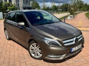 Brūns Mercedes-Benz B 200 2013 Rīga, ar dzinēja tilpumu 1.80 L un nobraukumu 241 tūkst. km par 7990 €, foto  vietnē AUTOMOTO.COM.LV