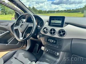 Brūns Mercedes-Benz B 200 2013 Rīga, ar dzinēja tilpumu 1.80 L un nobraukumu 241 tūkst. km par 7990 €, foto 16 vietnē AUTOMOTO.COM.LV