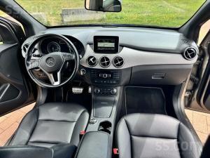 Brūns Mercedes-Benz B 200 2013 Rīga, ar dzinēja tilpumu 1.80 L un nobraukumu 241 tūkst. km par 7990 €, foto 17 vietnē AUTOMOTO.COM.LV