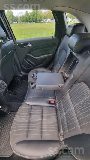 Brown Mercedes-Benz B 200 2013 in Riga, with an engine capacity of 1.80 L and mileage of 197 thousand km for 8900 €, photo 6 on AUTOMOTO.COM.LV