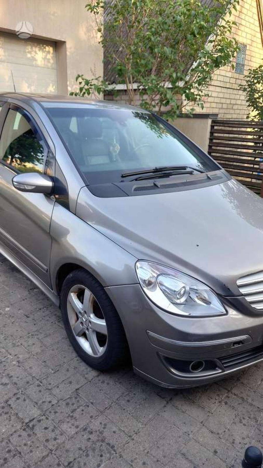 Brūns Mercedes-Benz B 200 2006 Šauļi, ar dzinēja tilpumu 1.99 L un nobraukumu 308 tūkst. km par 1230 €, foto 5 vietnē AUTOMOTO.COM.LV