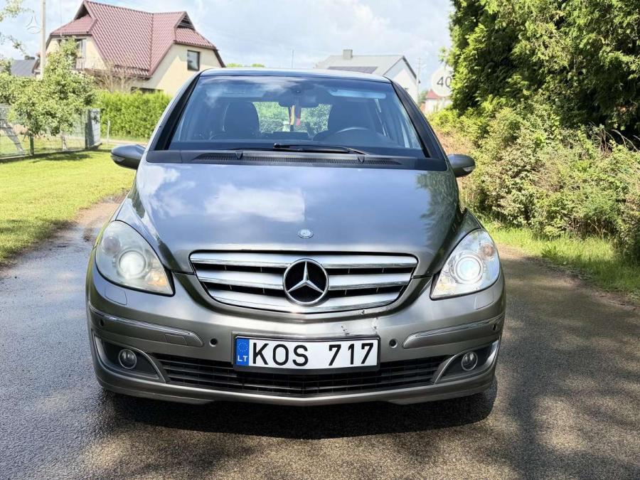 Brown Mercedes-Benz B 200 2008 in Vilnius, with an engine capacity of 1.99 L and mileage of 340 thousand km for 1999 €, photo 5 on AUTOMOTO.COM.LV