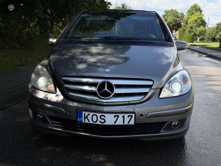 Brown Mercedes-Benz B 200 2008 in Vilnius, with an engine capacity of 1.99 L and mileage of 340 thousand km for 1999 €, photo 9 on AUTOMOTO.COM.LV