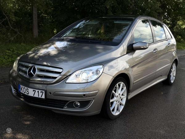 Brown Mercedes-Benz B 200 2008 in Vilnius, with an engine capacity of 1.99 L and mileage of 340 thousand km for 1999 €, photo 9 on AUTOMOTO.COM.LV