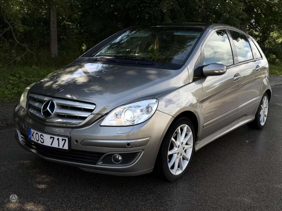 Brown Mercedes-Benz B 200 2008 in Vilnius, with an engine capacity of 1.99 L and mileage of 340 thousand km for 1999 €, photo 10 on AUTOMOTO.COM.LV
