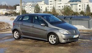 Grey Mercedes-Benz B 200 2005 in Vilnius, with an engine capacity of 2.00 L and mileage of 229 thousand km for 1999 €, photo 2 on AUTOMOTO.COM.LV
