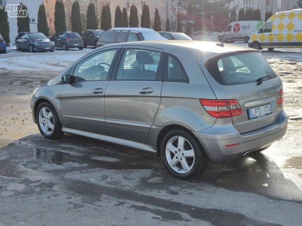 Pelēks Mercedes-Benz B 200 2005 Viļņa, ar dzinēja tilpumu 2.00 L un nobraukumu 229 tūkst. km par 1999 €, foto 4 vietnē AUTOMOTO.COM.LV