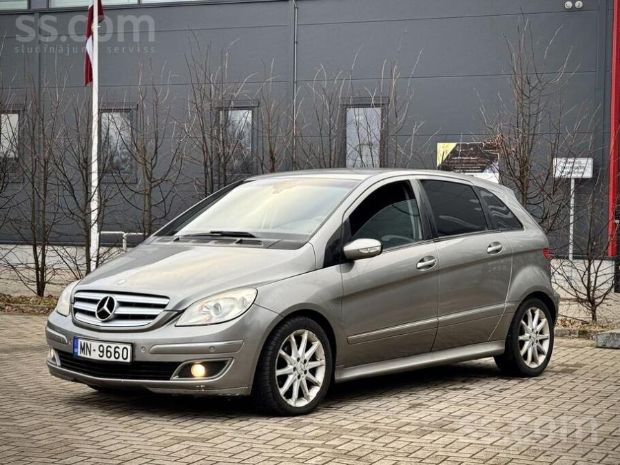 Grey Mercedes-Benz B 200 2006 in Riga, with an engine capacity of 2.00 L and mileage of 330 thousand km for 1200 €, photo 7 on AUTOMOTO.COM.LV