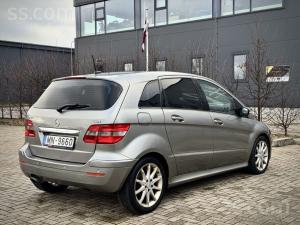 Grey Mercedes-Benz B 200 2006 in Riga, with an engine capacity of 2.00 L and mileage of 330 thousand km for 1200 €, photo 9 on AUTOMOTO.COM.LV