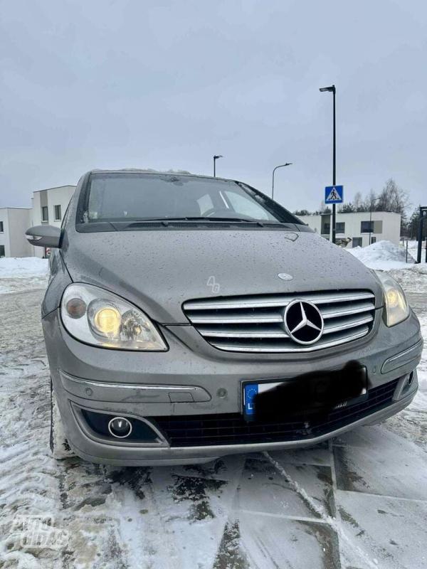 Grey Mercedes-Benz B 200 2006 in Vilnius, with an engine capacity of 2.00 L and mileage of 190 thousand km for 2800 €, photo 1 on AUTOMOTO.COM.LV