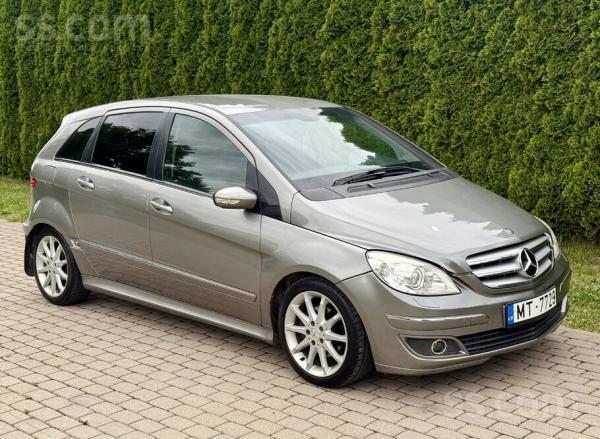 Pelēks Mercedes-Benz B 200 2006 Rīga, ar dzinēja tilpumu 2.00 L un nobraukumu 262 tūkst. km par 2590 €, foto 1 vietnē AUTOMOTO.COM.LV