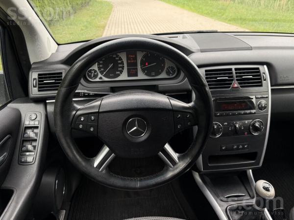 Pelēks Mercedes-Benz B 200 2006 Rīga, ar dzinēja tilpumu 2.00 L un nobraukumu 262 tūkst. km par 2590 €, foto 6 vietnē AUTOMOTO.COM.LV