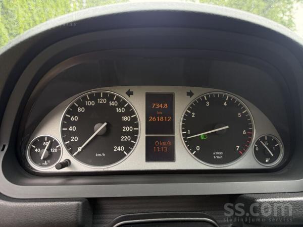 Pelēks Mercedes-Benz B 200 2006 Rīga, ar dzinēja tilpumu 2.00 L un nobraukumu 262 tūkst. km par 2590 €, foto 7 vietnē AUTOMOTO.COM.LV