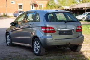 Pelēks Mercedes-Benz B 200 2006 Grobiņa, ar dzinēja tilpumu 2.00 L un nobraukumu 352 tūkst. km par 3700 €, foto 8 vietnē AUTOMOTO.COM.LV