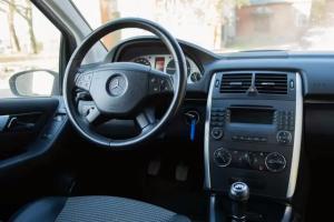 Pelēks Mercedes-Benz B 200 2006 Grobiņa, ar dzinēja tilpumu 2.00 L un nobraukumu 352 tūkst. km par 3700 €, foto 16 vietnē AUTOMOTO.COM.LV