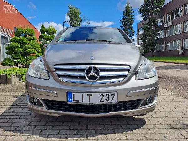 Grey Mercedes-Benz B 200 2006 in Marijampole, with an engine capacity of 2.00 L and mileage of 350 thousand km for 1550 €, photo 4 on AUTOMOTO.COM.LV