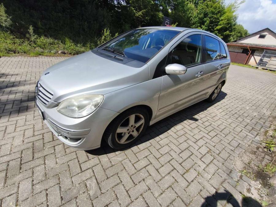 Grey Mercedes-Benz B 200 2006 in Vilnius, with an engine capacity of 1.99 L and mileage of 179 thousand km for 2000 €, photo 16 on AUTOMOTO.COM.LV