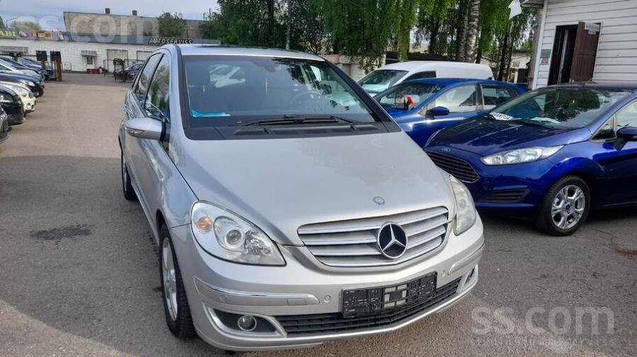 Grey Mercedes-Benz B 200 2006 in Riga, with an engine capacity of 2.00 L and mileage of 200 thousand km for 4800 €, photo 3 on AUTOMOTO.COM.LV